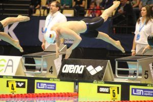 5 Tricks for a Faster Swim Start