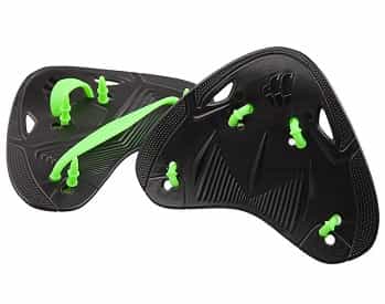 How Finger Tip Paddles Will Help You Swim Your Best