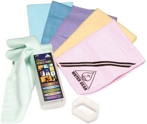 4 Best Swimmers Shammy for Drying Off Fast at the Pool