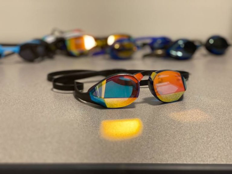 6 Best Swimming Goggles for Racing