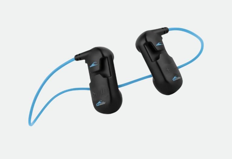 7 Best Waterproof Headphones for Swimming
