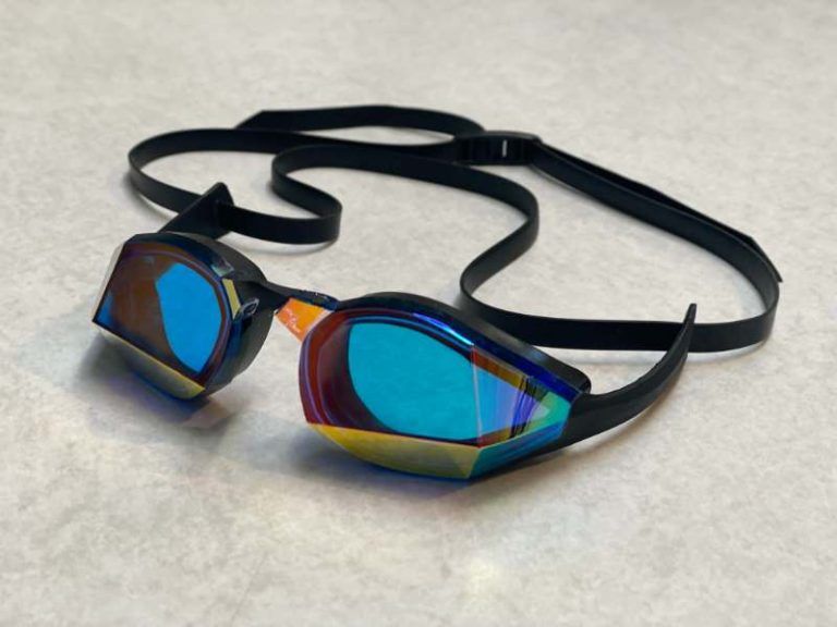 6 Best Swimming Goggles for Racing