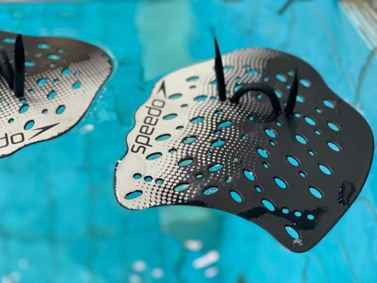 8 Benefits of Swim Paddles (Technique and Speed)