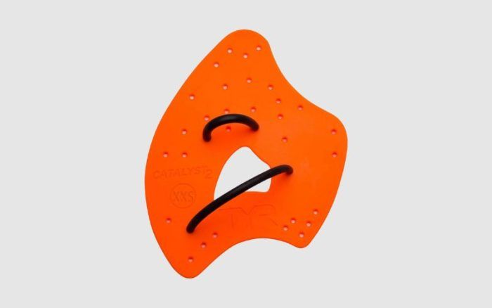 How Do Swim Fins and Paddles Change Swim Technique?